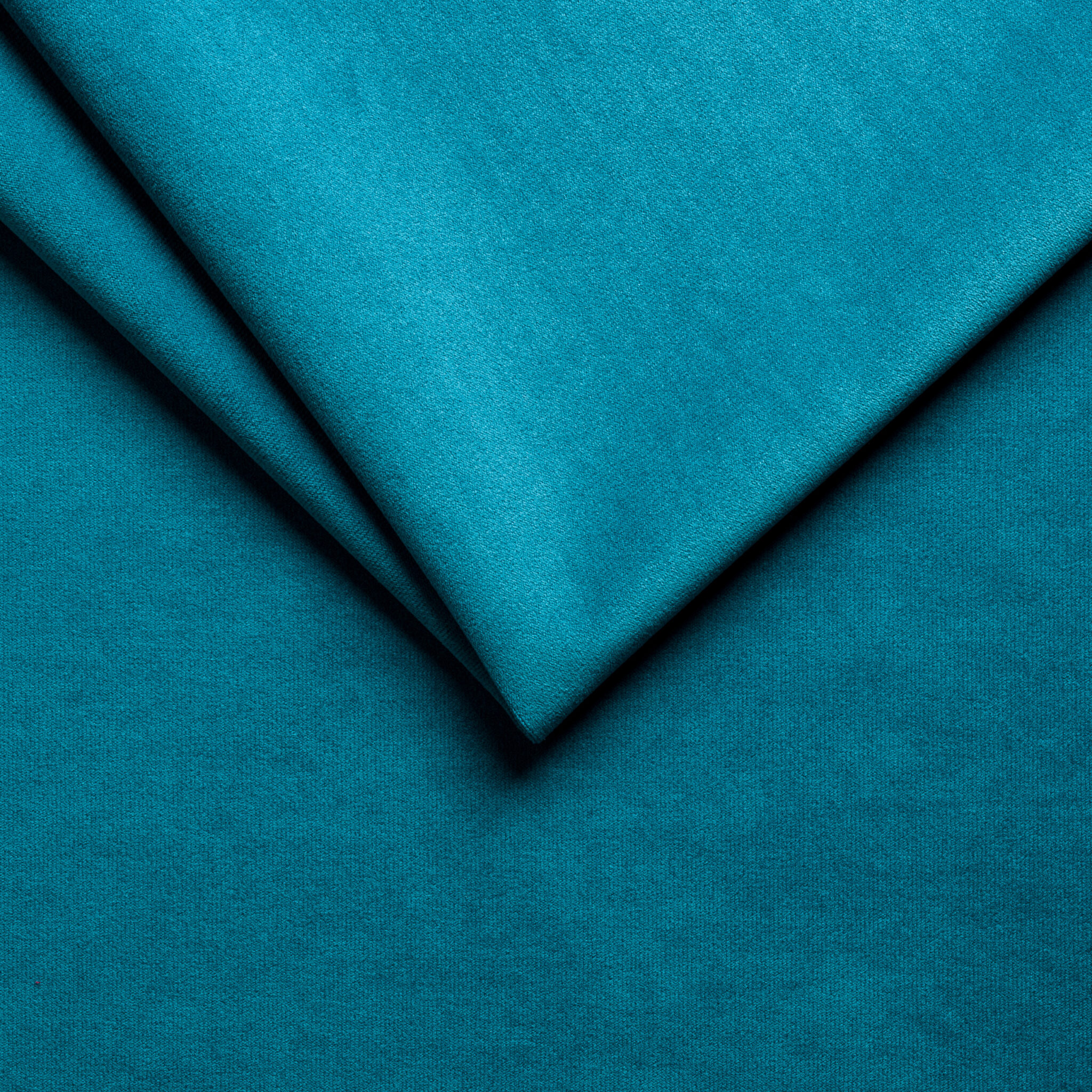 Laura 29 Peacock | dekora.group